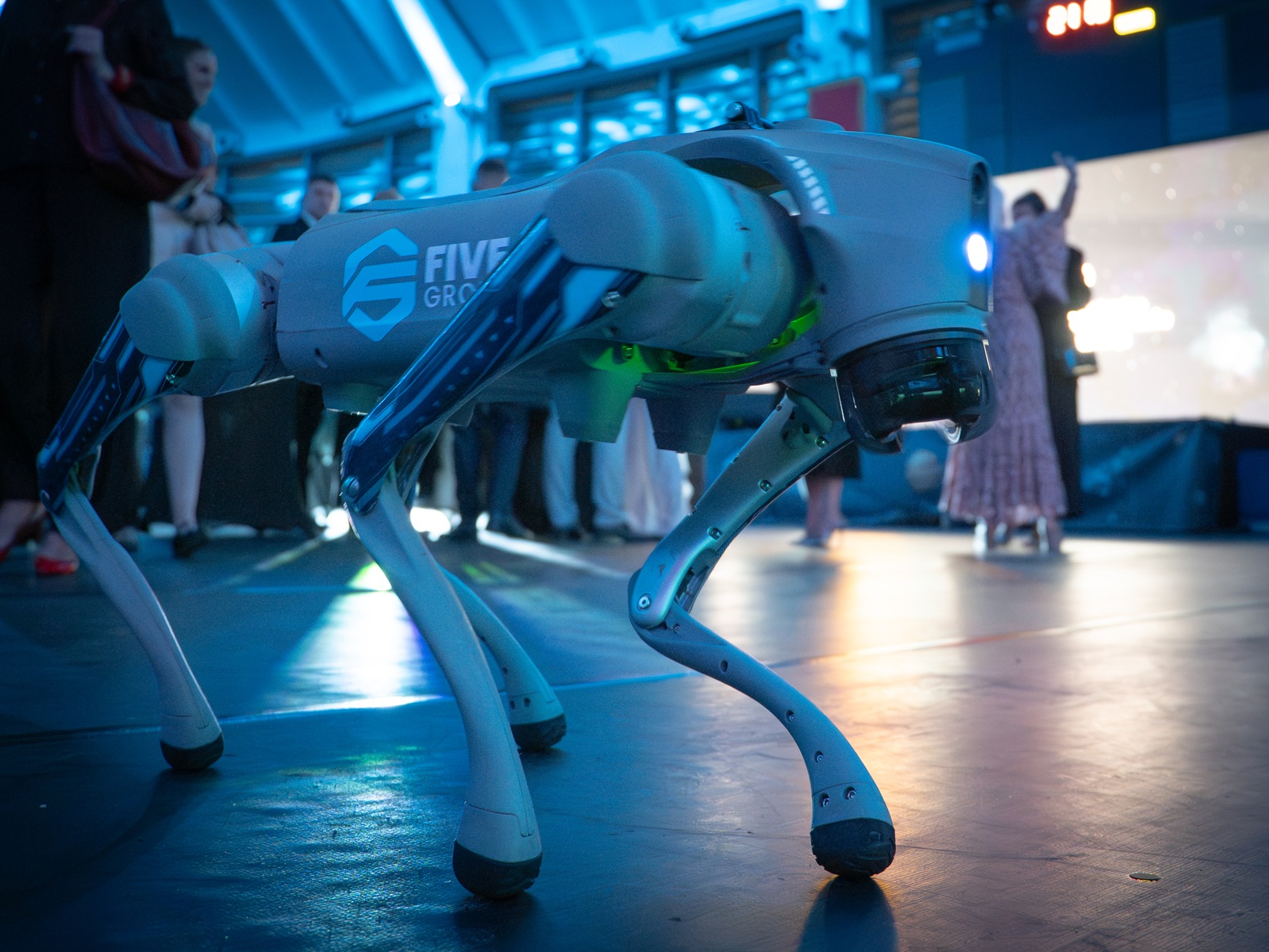 Od robotike do simulacija: Five Group otkrila pravce razvoja na ...
